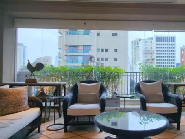 Apartamento Jardim Europa 3 Suítes 406m²