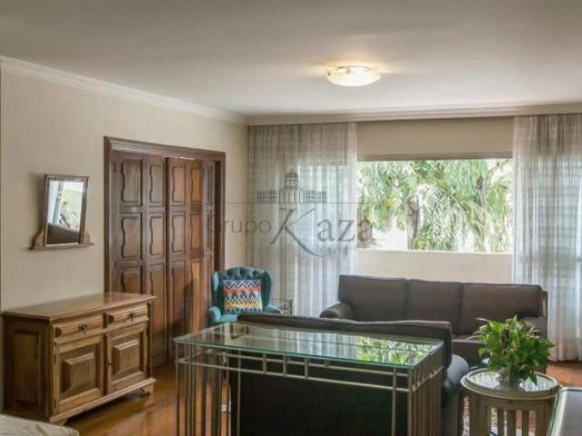 Apartamento Jardim Europa 4 Dormitórios 190m²