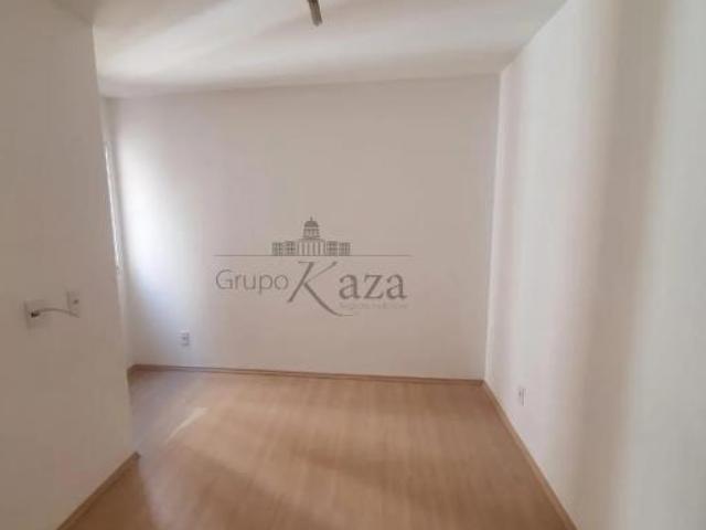 Apartamento Jardim Flor da Montanha 2 Dormitórios 58m²