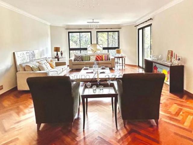 Apartamento Jardim Marajoara 4 Suítes 310m²