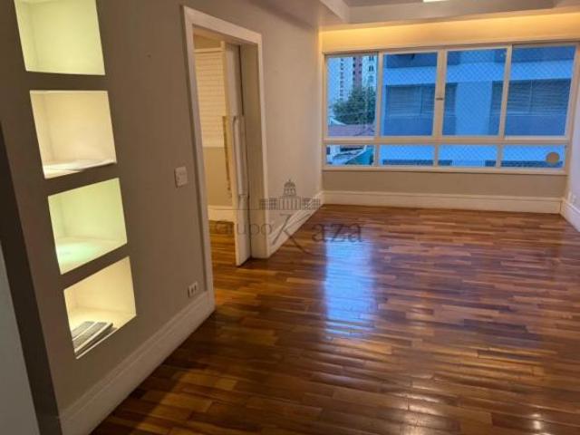 Apartamento Jardim Paulista 3 Dormitórios 96m²