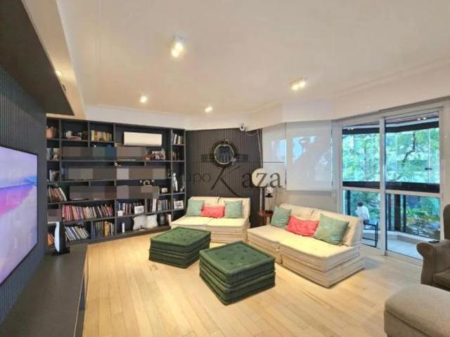 Apartamento Jardim Paulista 3 Suítes 176m²