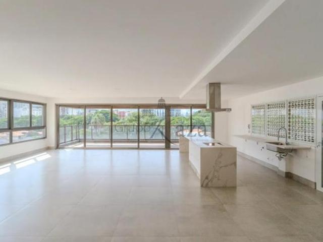 Apartamento Jardim Paulista 3 Suítes 278m²