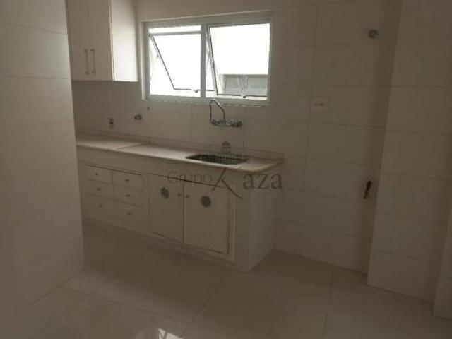 Apartamento Jardim Paulista 2 Dormitórios 135m²