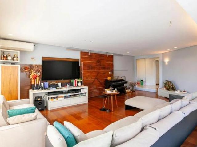 Apartamento Jardim Paulista 4 Suítes 229m²