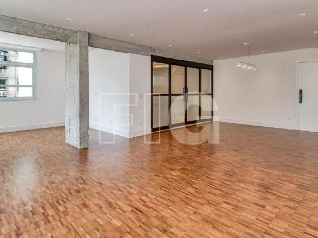 APARTAMENTO JARDIM PAULISTA | CERQUEIRA CÉSAR Venda 213 m² 3 Suítes 2 Vagas