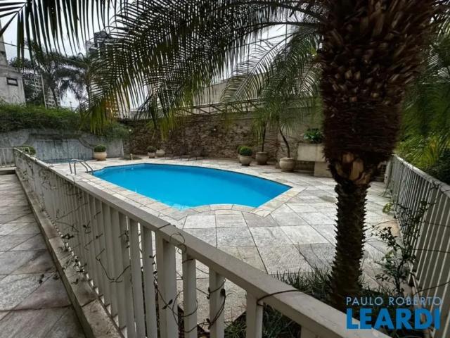 Apartamento jardim paulistano sp