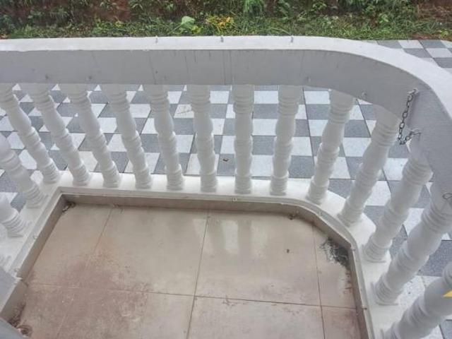 Apartamento Jd. Roberto 62 m2 com sacada e vaga de garagem