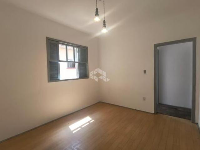 Apartamento JK, 32m2 privativos, Auxiliadora, Porto Alegre/RS