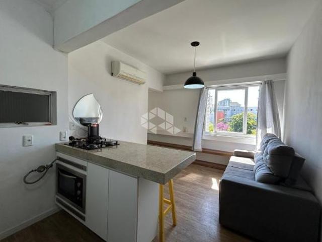Apartamento JK transformado em 1 dormitório em frente a Santa Casa com Garagem