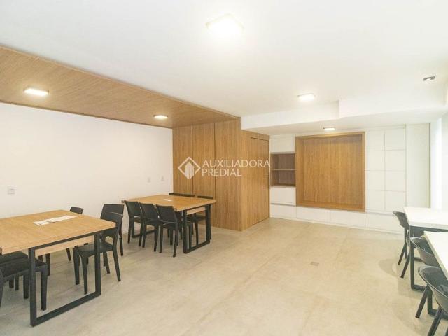 Apartamento JK com 1 quarto e 42m² para alugar em Bom Fim, Porto Alegre