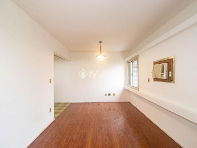 Apartamento JK com 1 quarto e 47m² para alugar em Centro Histórico, Porto Alegre