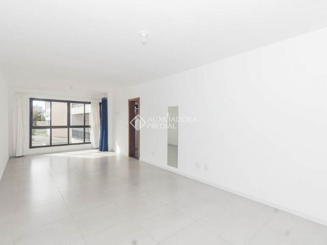 Apartamento JK com 1 quarto e 49m² para alugar em Rio Branco, Porto Alegre