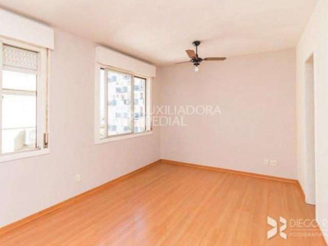APARTAMENTO JK COM ELEVADOR COM 26 M²