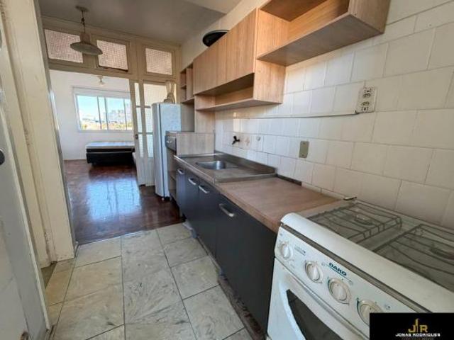 Apartamento jk com elevador á venda em Tramandaí Bairro Centro