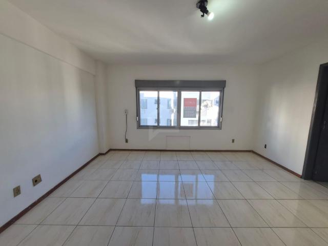 Apartamento JK / Kitinete com 1 dormitório, 30.00m² para locação por R$ 880,00 Centro São Leopoldo/RS