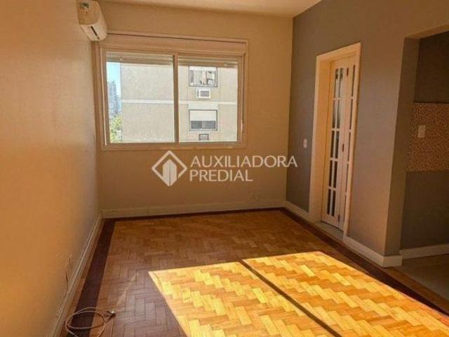 Apartamento JK na Cidade Baixa