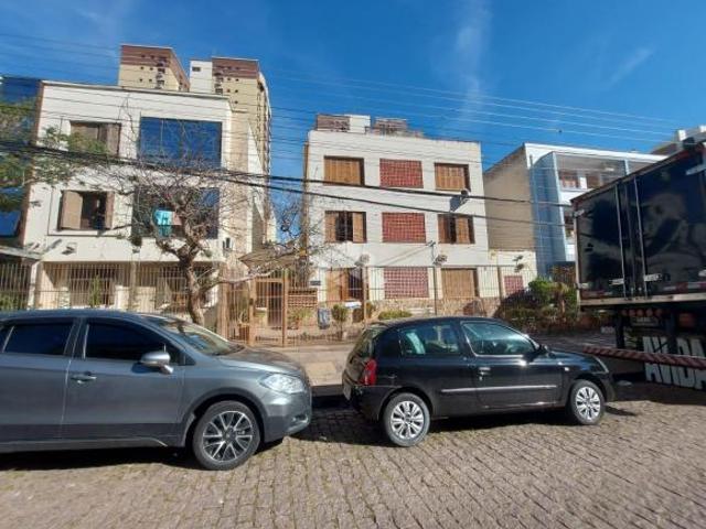 APARTAMENTO JK NO BAIRRO MENINO DEUS