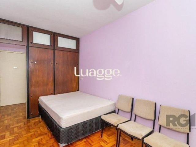 Apartamento JK no Centro Desocupado mobiliado DESOCUPADO