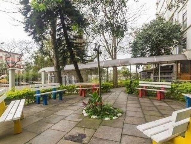 Apartamento JK no Humaitá