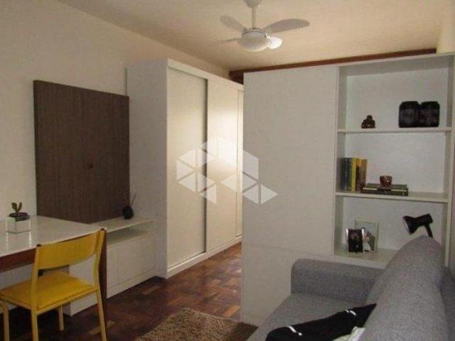Apartamento JK ótimo, mobiliado, Casa de Cultura Mário Quintana