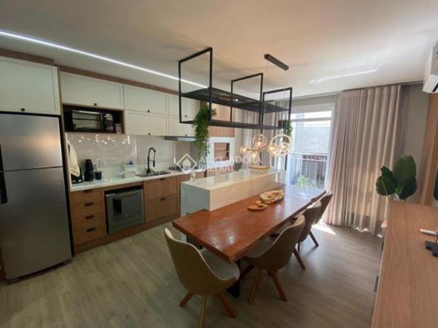 APARTAMENTO JUNTO AO CENTRO DE GRAMADO