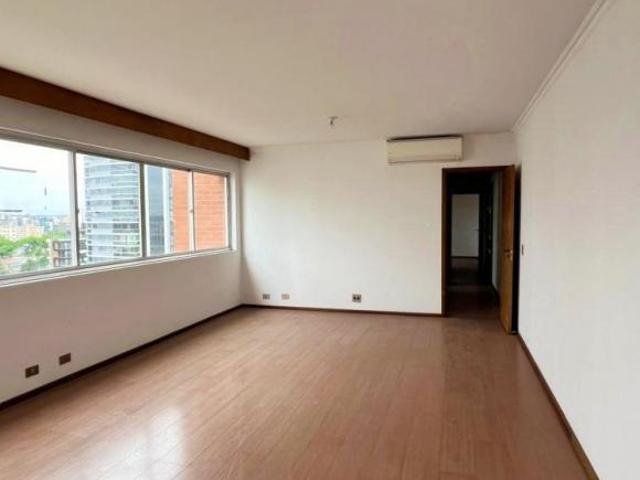 Apartamento | Juvevê | 3 quartos | suíte | 1 vaga