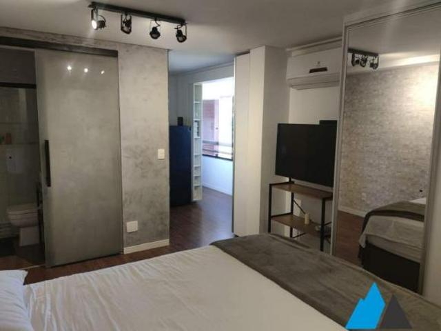 Apartamento / Kit CLN 213 Reformado de canto