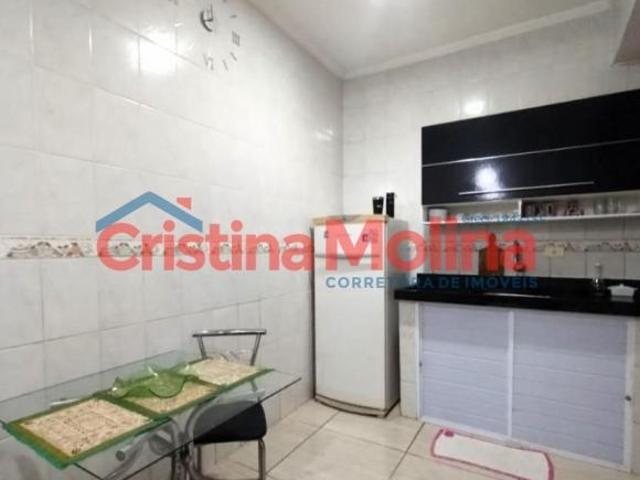 Apartamento kit térreo, quadra da praia, no Canto do Forte