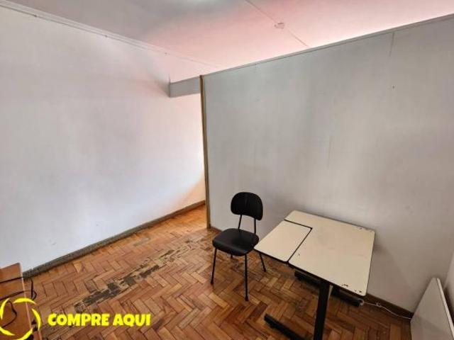 Apartamento| Kitnet| Andar alto| 28M| Santa Cecília| SP
