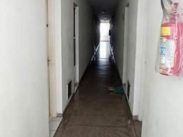 Apartamento Kitnet para Venda por R$130.000,00 com 20m², 1 dormitório, 1 vaga e 1 banheiro