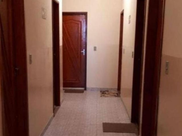 Apartamento Kitnet para Venda por R$142.000,00 com 30m², 1 dormitório, 1 vaga e 1 banheiro Caiçara