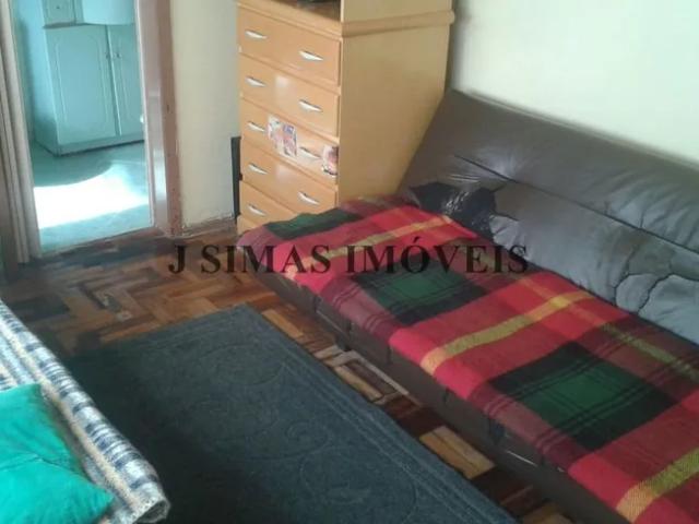 Apartamento Kitnete, com 1 quartos e 1 banheiros à Venda, 38 m² em Porto Alegre/RS
