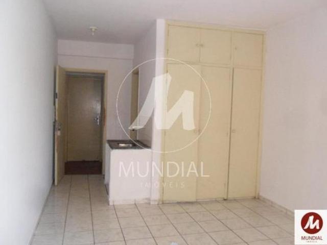 Apartamento kitnete 1 dormitórios, cozinha planejada, em condomínio fechado
