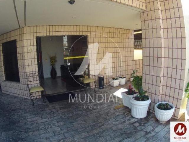 Apartamento kitnete 1 dormitórios, cozinha planejada, portaria 24 horas, elevador, em condomínio f