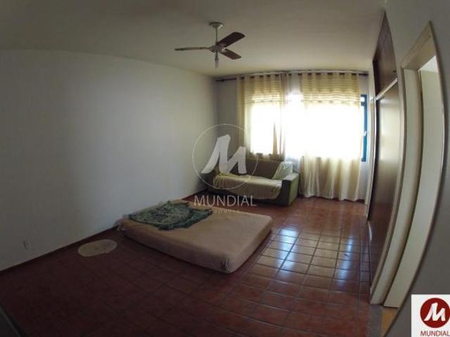 Apartamento kitnete 1 dormitórios, cozinha planejada, portaria 24 horas, elevador, em condomínio f