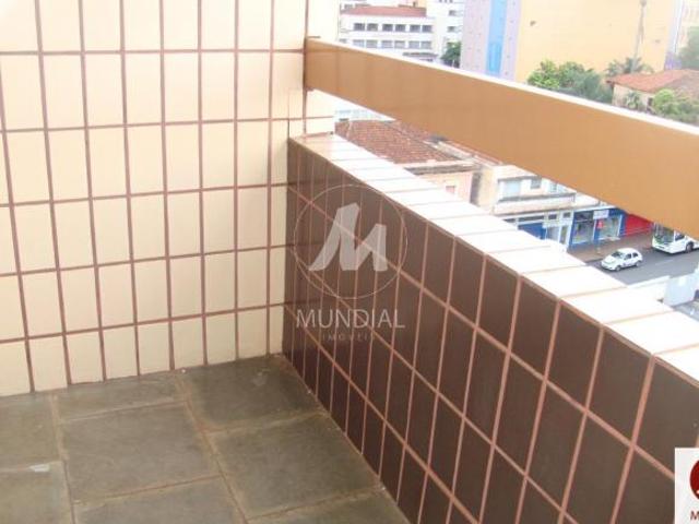 Apartamento kitnete 1 dormitórios, cozinha planejada, portaria 24 horas, elevador, em condomínio f