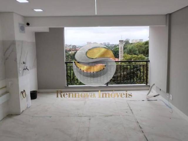 Apartamento Km 21, 2 dormitórios, 1 suíte, sacada, fácil acesso, lazer