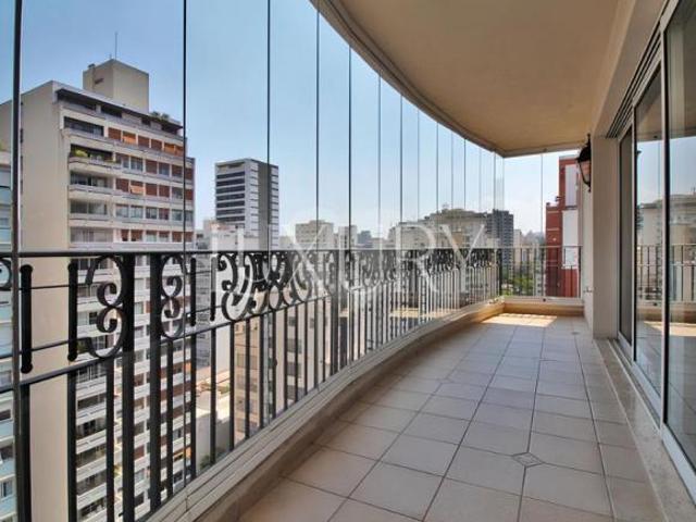 Apartamento Lindenberg à venda no Jardim América, 205 m², 3 suítes, 4 vagas