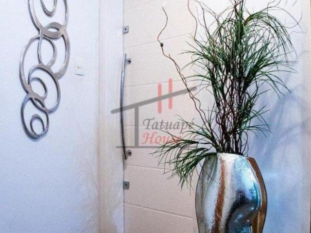 Apartamento lindo com suíte e 1 vaga