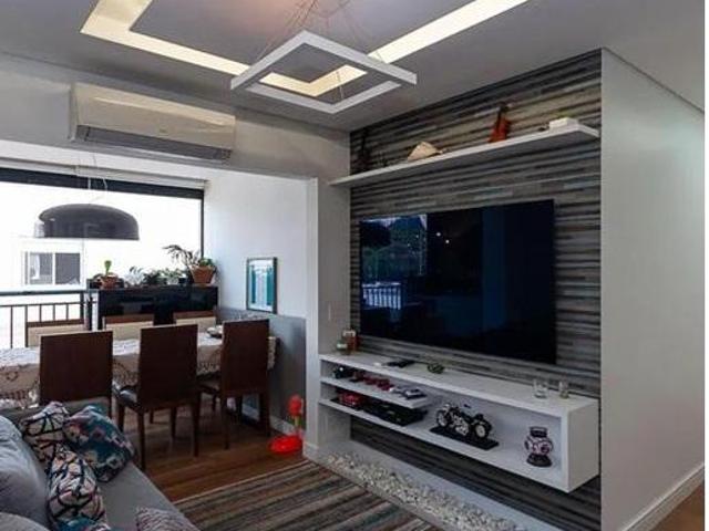 apartamento lindo e com quadra de tênis e beach tenis
