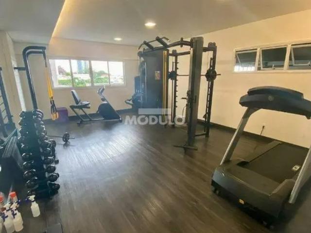 Apartamento locação Bairro Osvaldo Rezende com 3 suítes