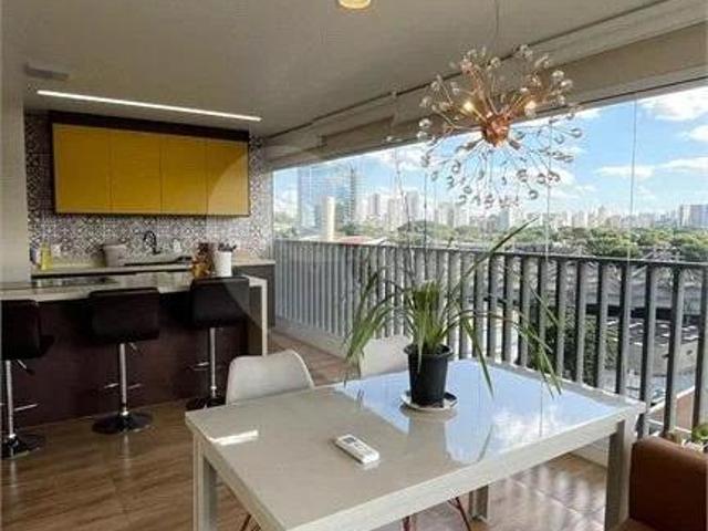 Apartamento Locação e Venda 4 dormitórios, sendo 2 suites, e 4 vagas