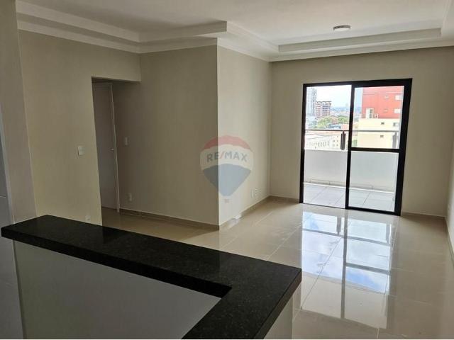 Apartamento Locação Ed. Livorno 2 dorms, 1 suíte 2 vagas