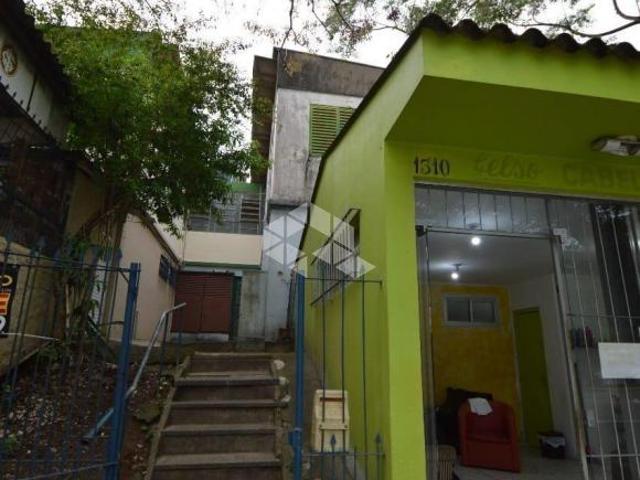 Apartamento localizado na Av. Paulo Lauda