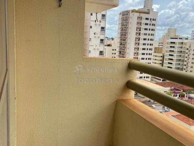Apartamento localizado na Vila redentora com 1 dormitorio e 1 vaga de garagem
