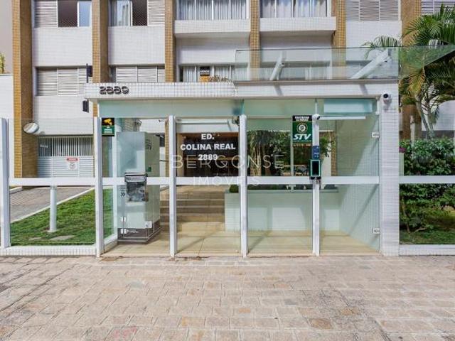 Apartamento localizado no Água Verde, em Curitiba