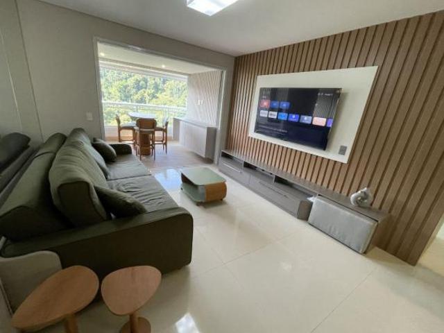 Apartamento localizado no barirro do Canto do Forte com lazer completo e proximo a praia