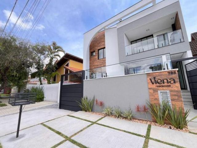Apartamento localizado no Jd das Hortênsias, com 3 dormitórios, sendo 1 suíte