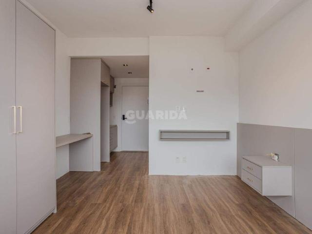 Apartamento/ Loft no condomínio Skyline – Moinhos de Vento, Porto Alegre COD: 24149
